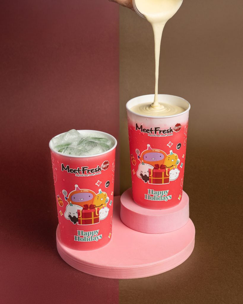 The Holidays Begin with Color-Changing Cups & Sweet Flavors - Meet ...